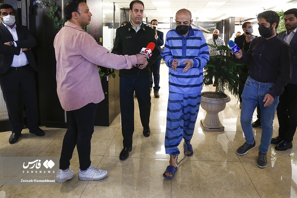 همشهری آنلاین - تصاویری از مجرمی که به صحنه جرم برگشت