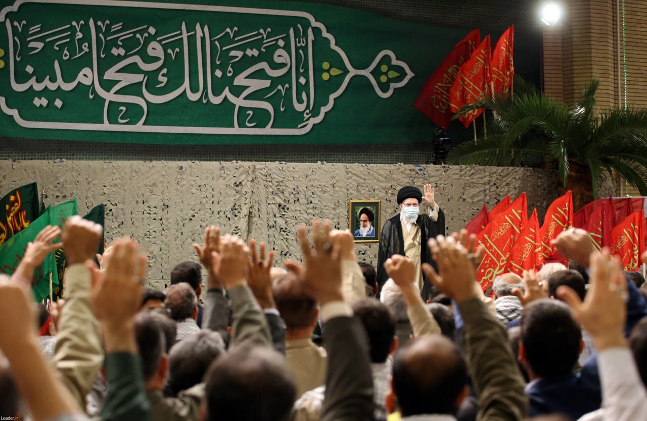 همشهری آنلاین عکس فرزند شهید محسن حججی در دیدار امروز با رهبر انقلاب