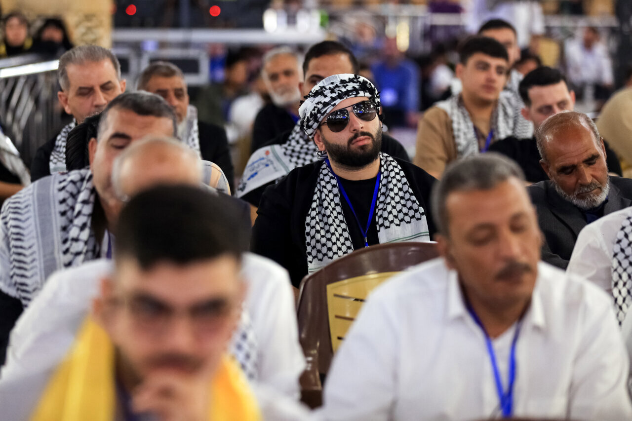 همشهری آنلاین خوش و بش آیت الله علم الهدی با فرماندهان ارشد سپاه تصاویر